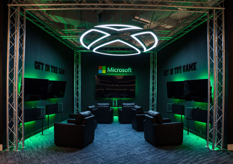 Microsoft Gaming Lounge Video Game Activation At College Football Hall ...